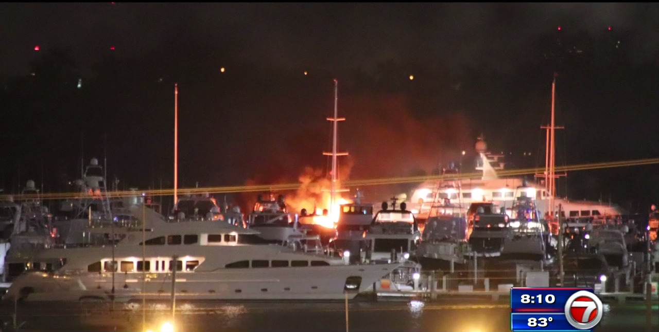 Crews extinguish sailboat fire in Miami Beach - WSVN 7News | Miami News ...