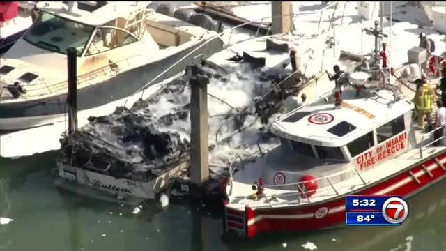Firefighters put out multi-boat fire at dock near Key Biscayne - WSVN ...