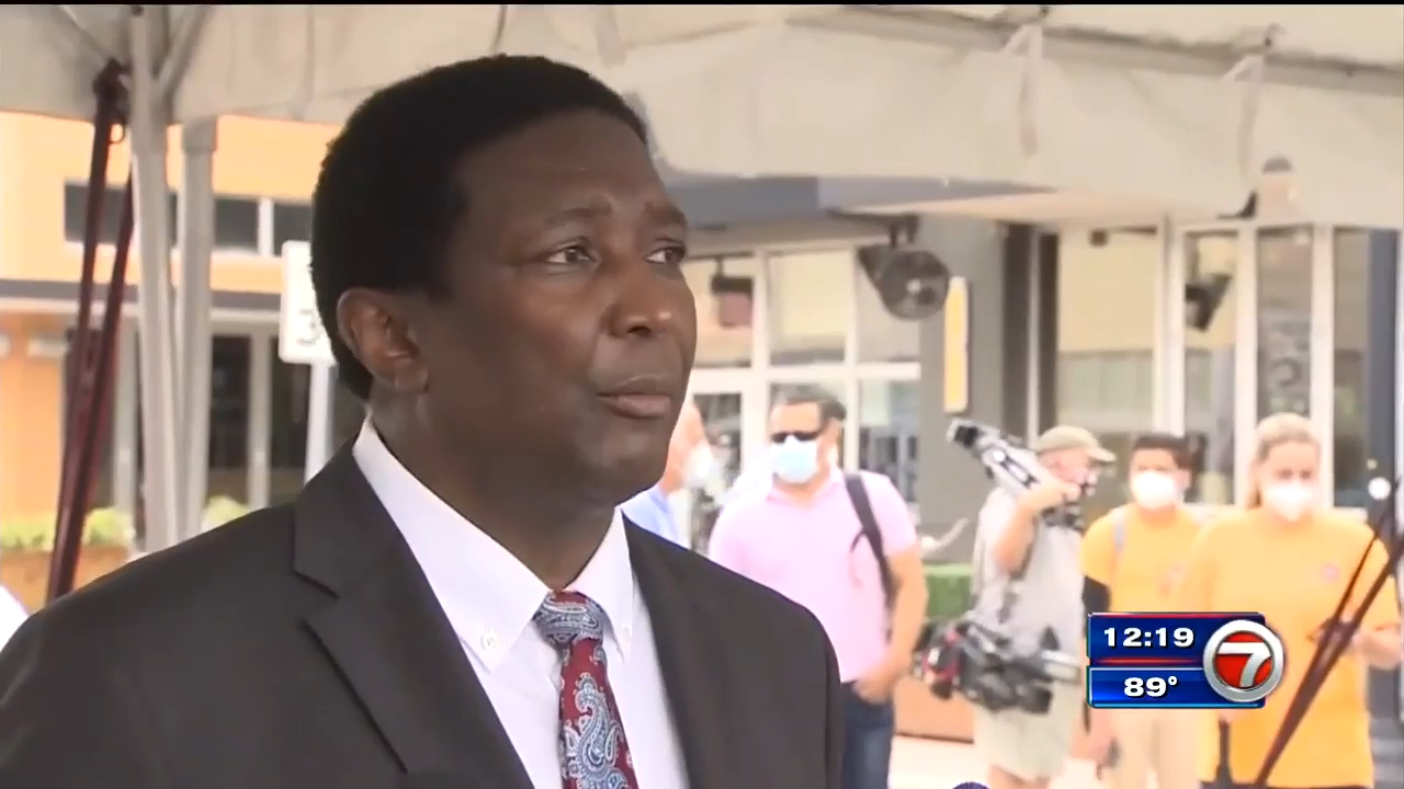 Broward Mayor backs Gregory Tony for 2020 Sheriff election - WSVN 7News ...