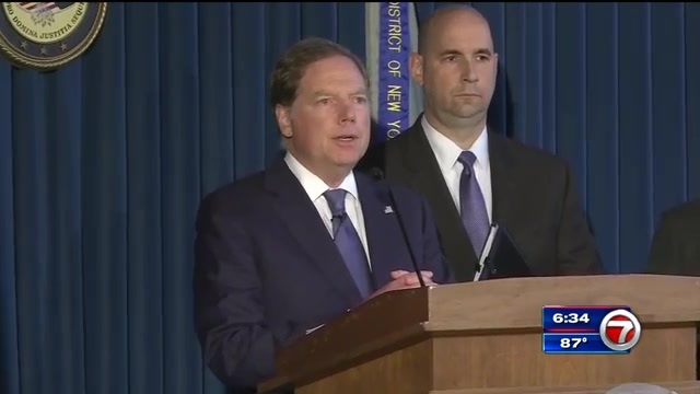 Top Manhattan prosecutor leaves job after standoff with Barr - WSVN ...