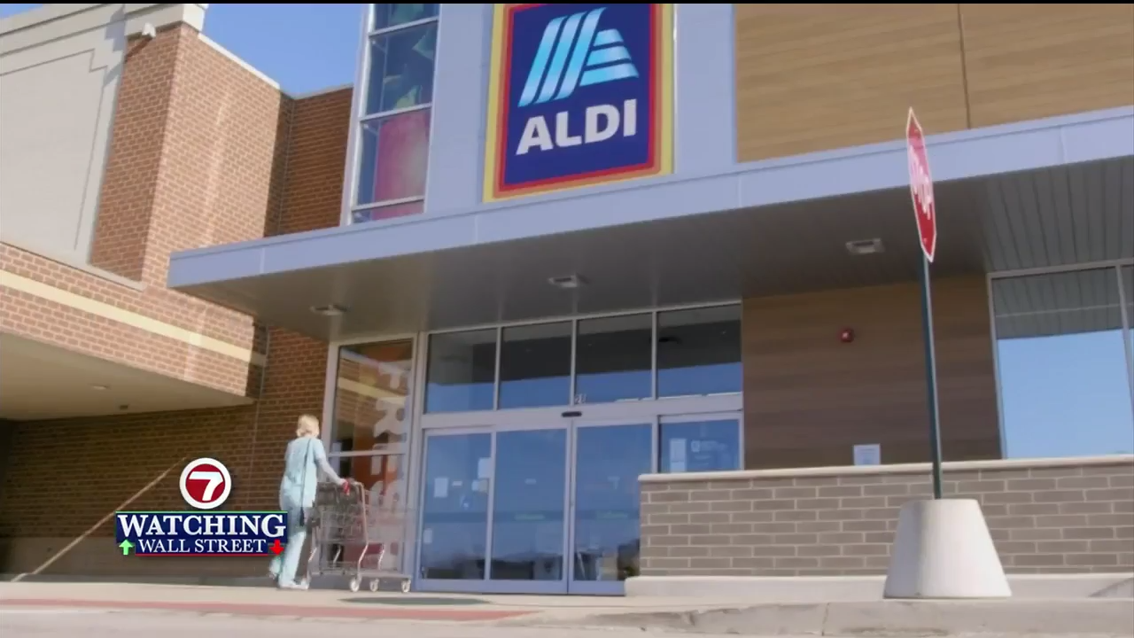 While most retailers struggle, Aldi plans to open 70 new US stores ...