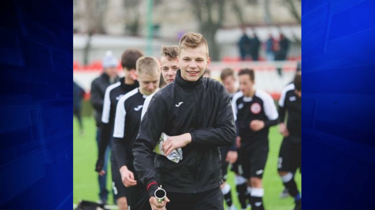 Russian goalkeeper, 16, suffers severe burns after struck by lightning ...