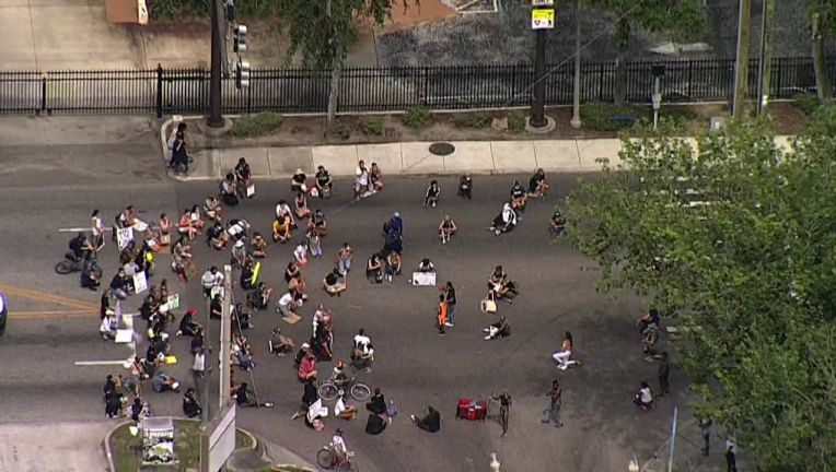 Police in Central Florida city to fine protesters who block streets ...