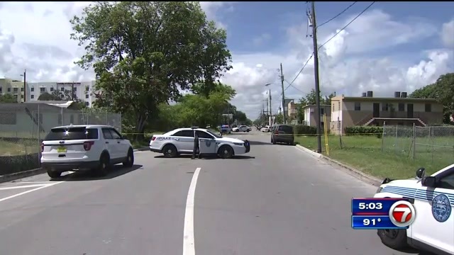 3 Men Hospitalized After Shooting In Miami Wsvn 7news Miami News