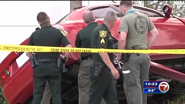 Womans Fatal Shooting Crash In Pompano Beach Investigated As Homicide