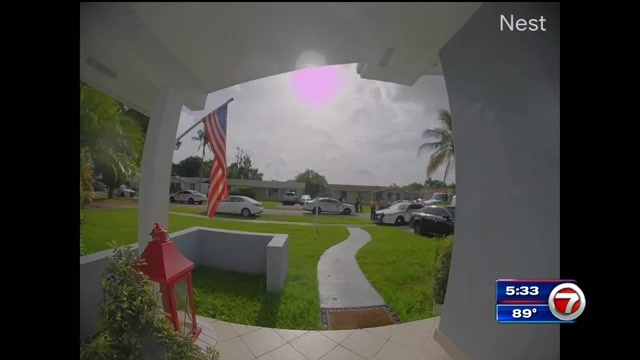 Man Shot By Cops In Sw Miami Dade Was Not Holding Machete Homeowner