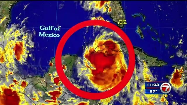 ‘In the bullseye:’ Gulf preps for Laura to slam as hurricane - WSVN ...