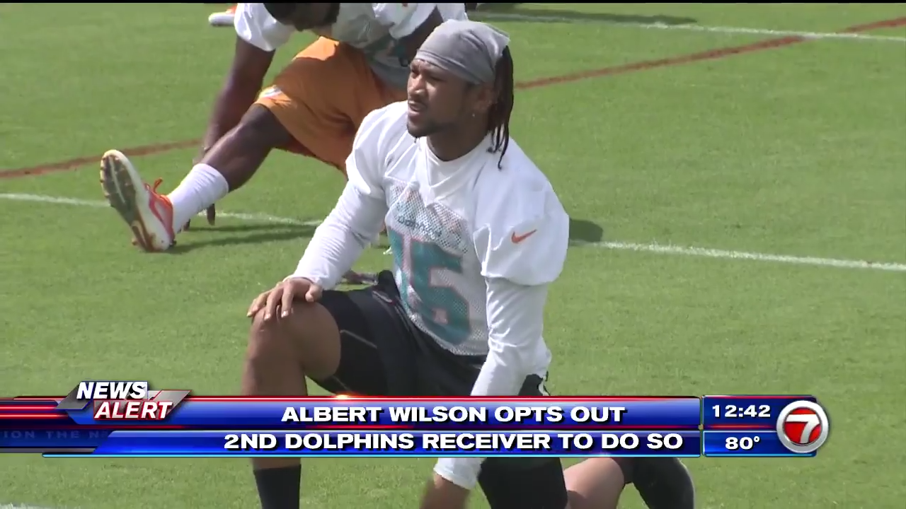 Miami Dolphins’ Albert Wilson opts out of 2020 season - WSVN 7News ...