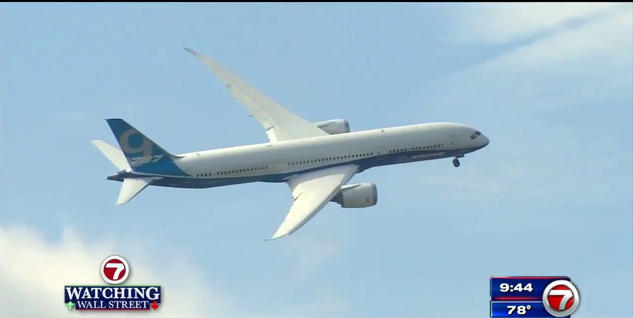 Boeing discloses new flaw with 787 jet as problems mount - WSVN 7News ...