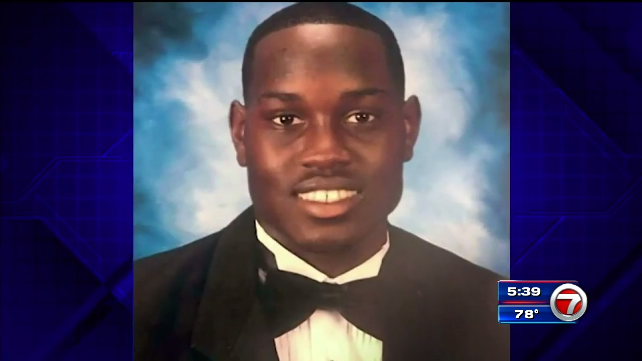 New body camera video shows moments after Arbery shooting - WSVN 7News ...