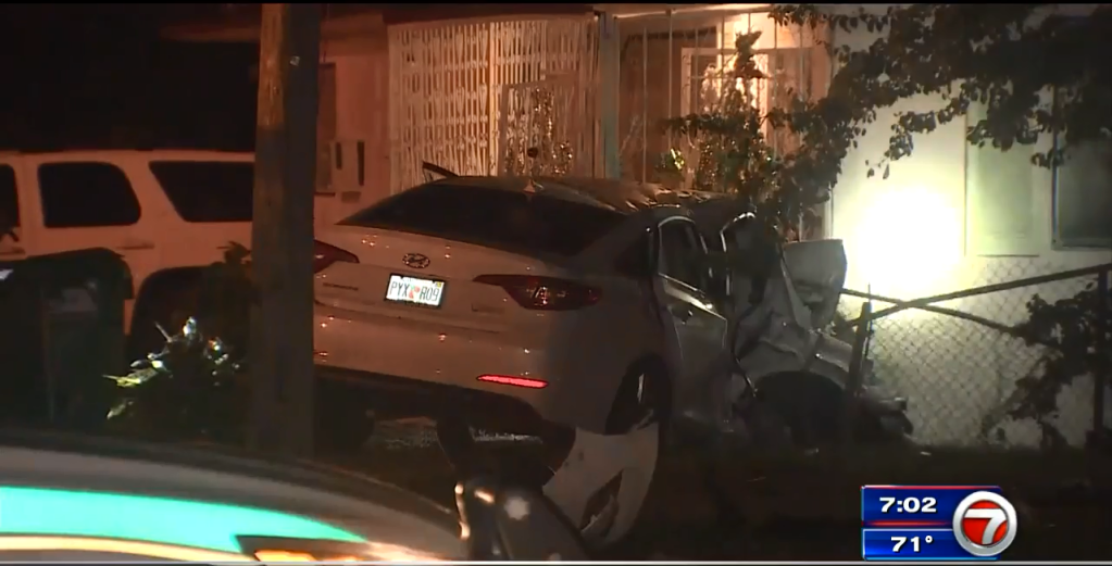 Driver Dead After Car Smashes Into Nw Miami Dade Home After Hit And Run