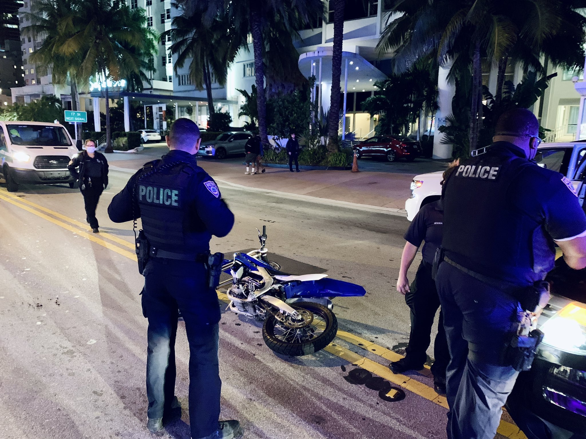 Police arrest alleged armed dirt bike rider in Miami Beach - WSVN 7News ...