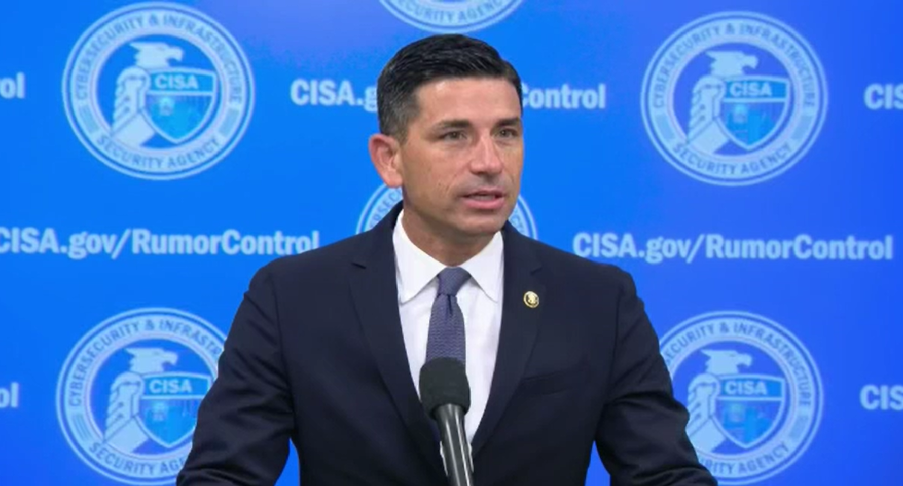 Acting Homeland Security head Chad Wolf resigns - WSVN 7News | Miami ...