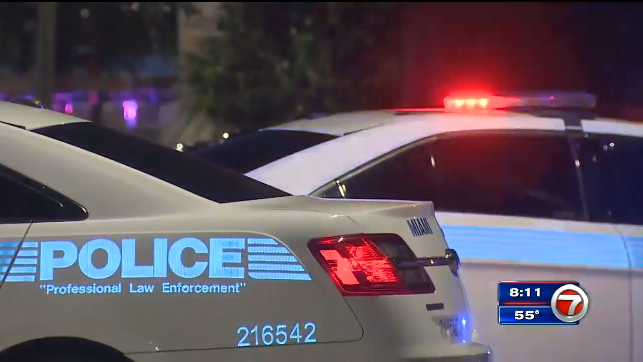 Man hospitalized after shooting at Brickell bar - WSVN 7News | Miami ...