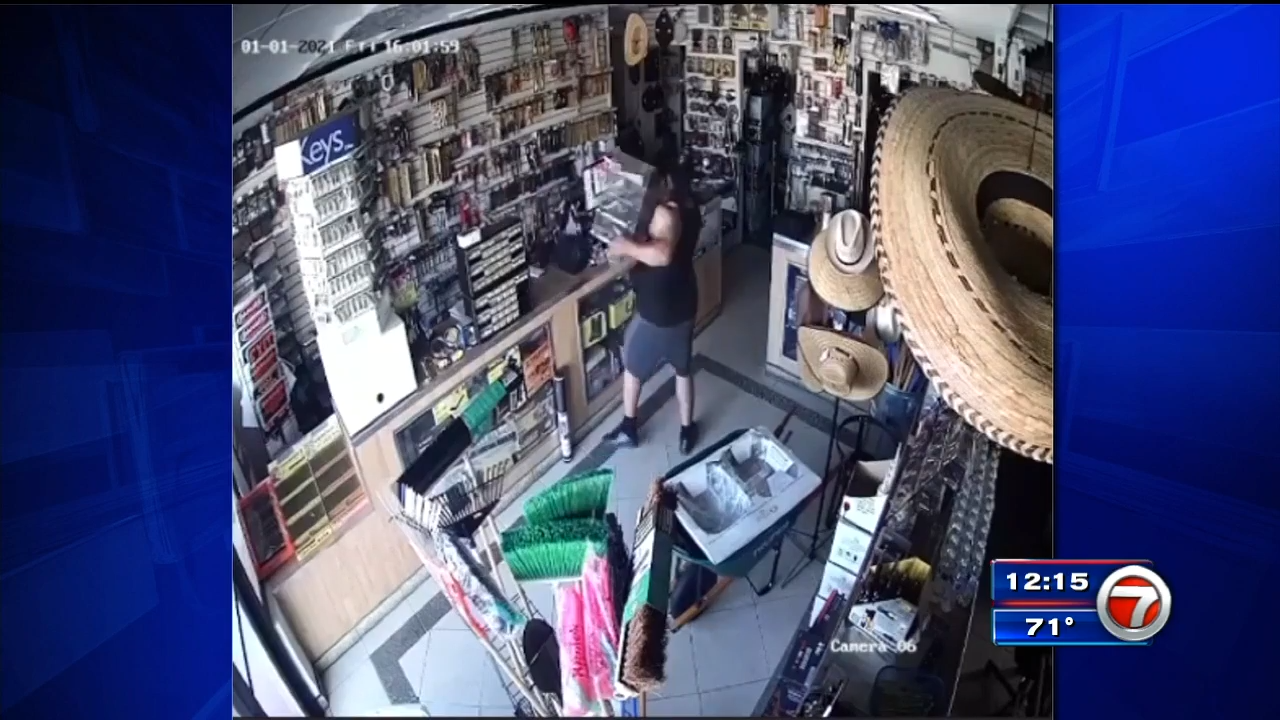 Man steals lottery scratch-off dispenser from Falero Hardware in Miami ...