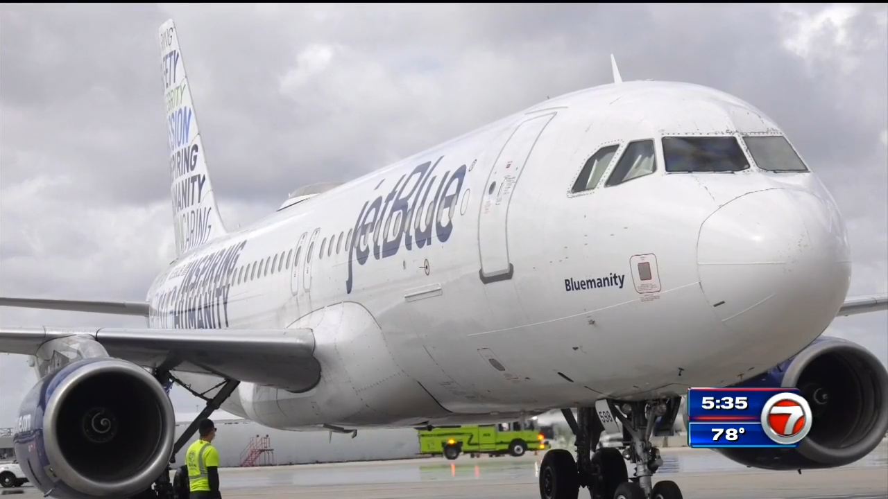 JetBlue’s 1st arrival to MIA receives water cannon salute as airline ...