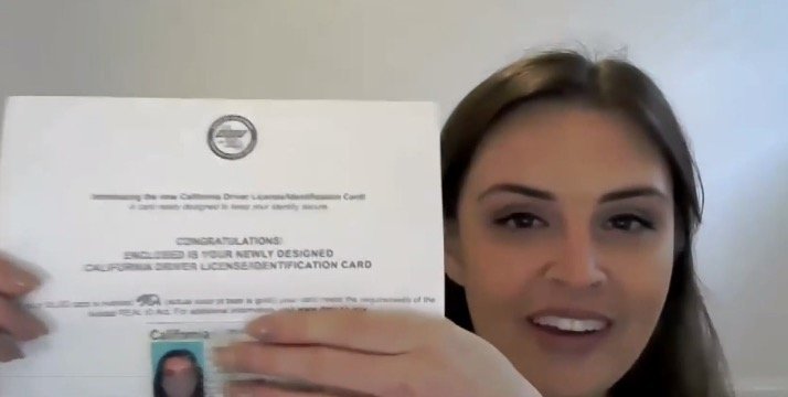 DMV mistakenly issues driver’s license with photo of woman wearing face ...