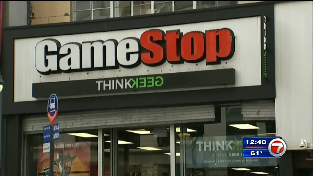 GameStop stock is plummeting but the Reddit rebellion is just beginning ...