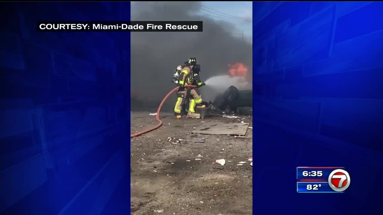 Firefighters Extinguish Blaze In Nw Miami Dade Wsvn 7news Miami