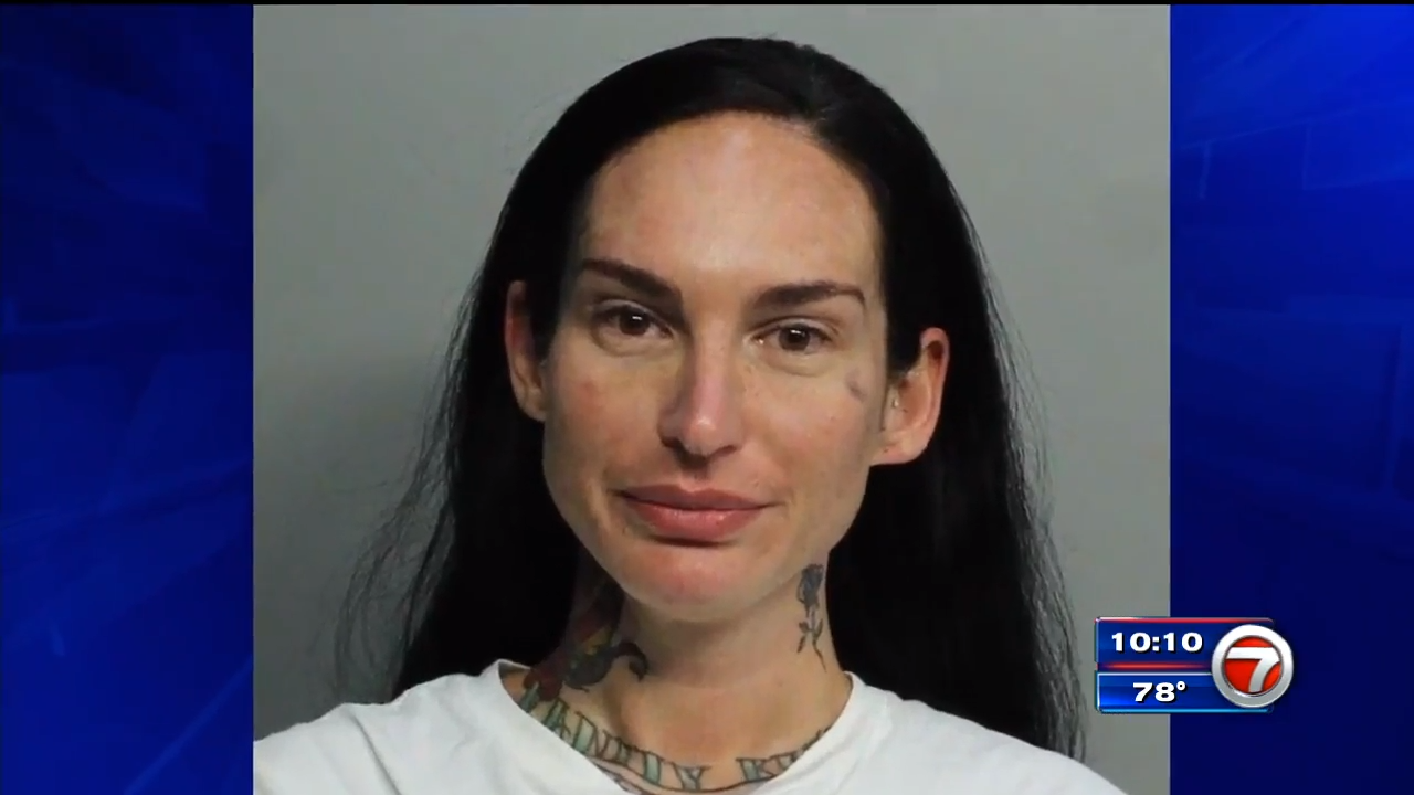 Ex-adult film actress accused in hit-and-run of bicyclist on MacArthur ...