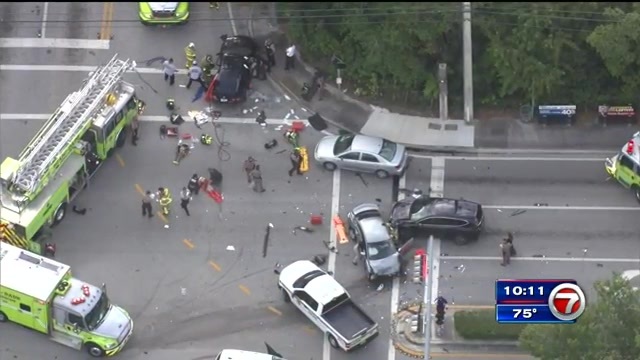 3 children, 2 adults hospitalized after multi-vehicle crash in SW Miami-Dade – WSVN 7News ...
