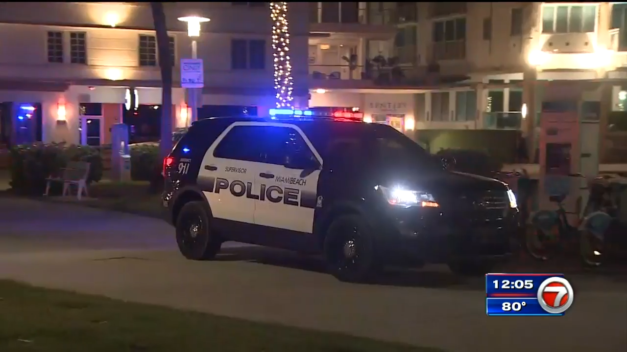 Police step up efforts to control Spring Break crowds in Miami Beach ...