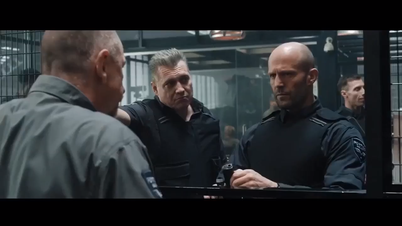 Jason Statham leads motley crew of thieves for Guy Ritchie’s action ... Jason Statham leads motley crew of thieves for Guy Ritchie’s action ...