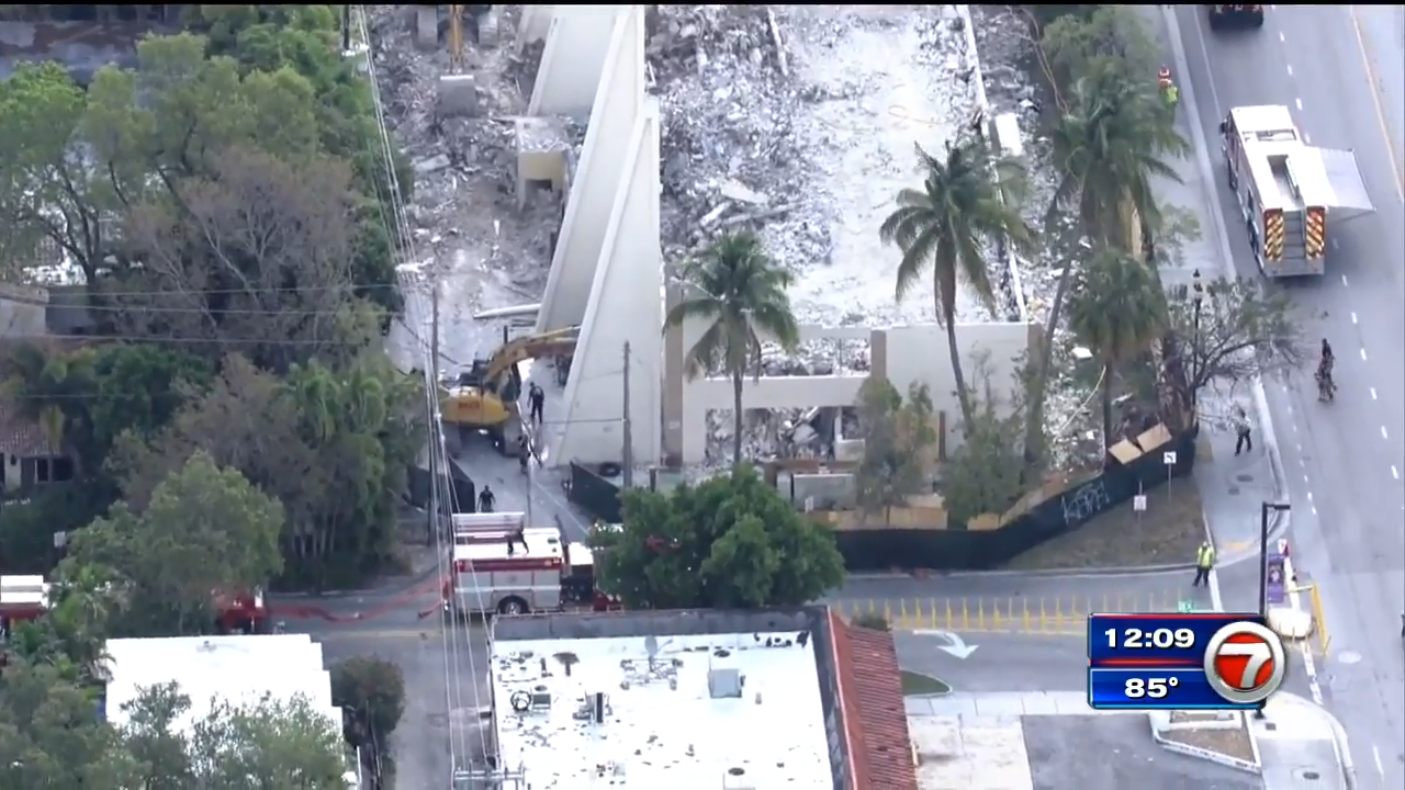 Gas line breaks during demolition in Fort Lauderdale - WSVN 7News ...