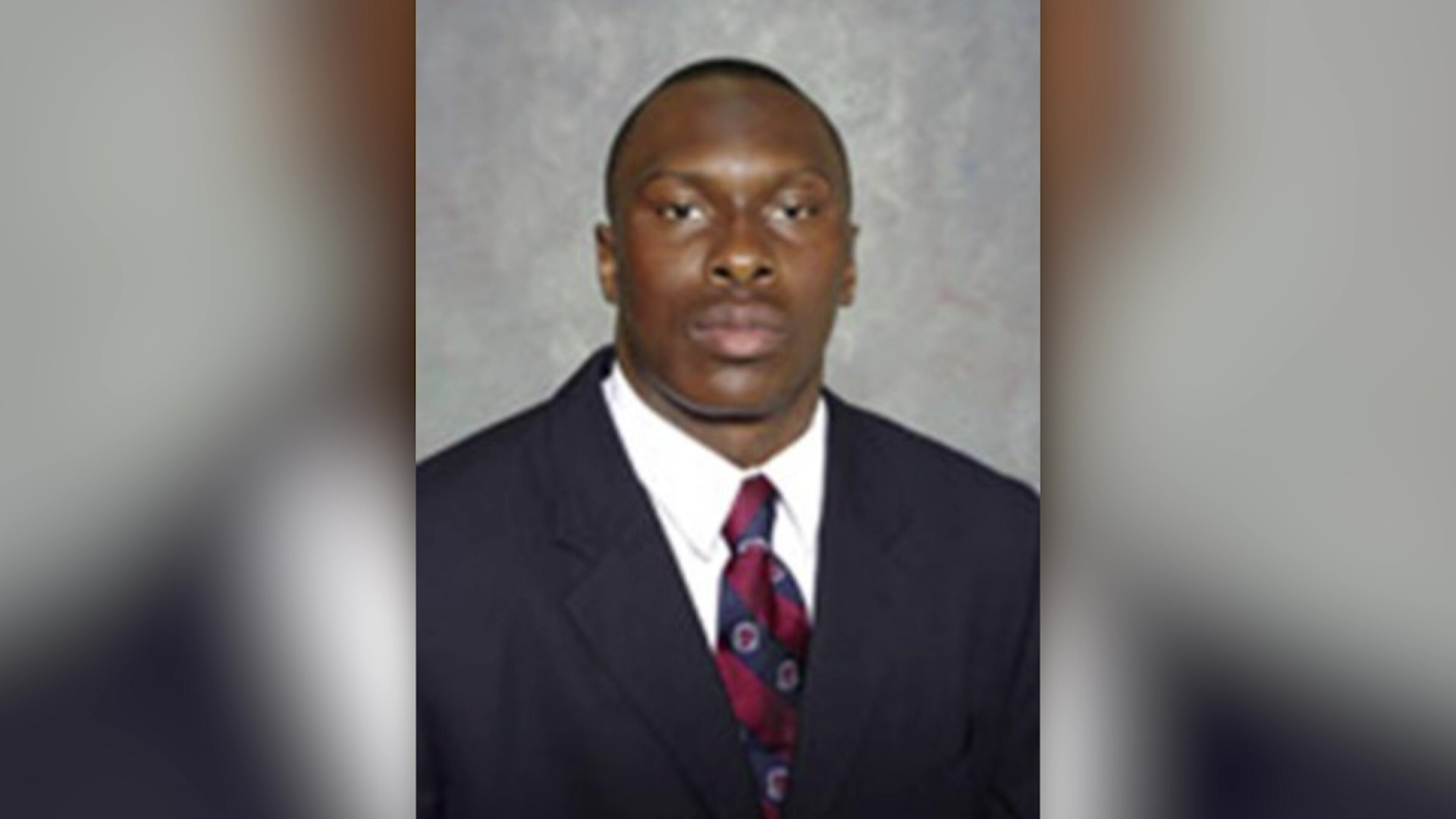 Authorities Nfl Player Phillip Adams Killed 5 Then Himself Wsvn