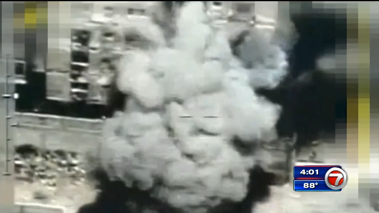 Israeli strike brings down most of Gaza high-rise building - WSVN 7News ...