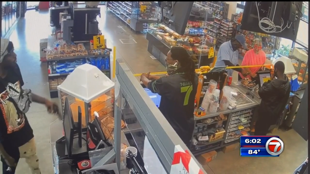 Man Argues With Miami 7 Eleven Employee Before Pointing Gun At Him