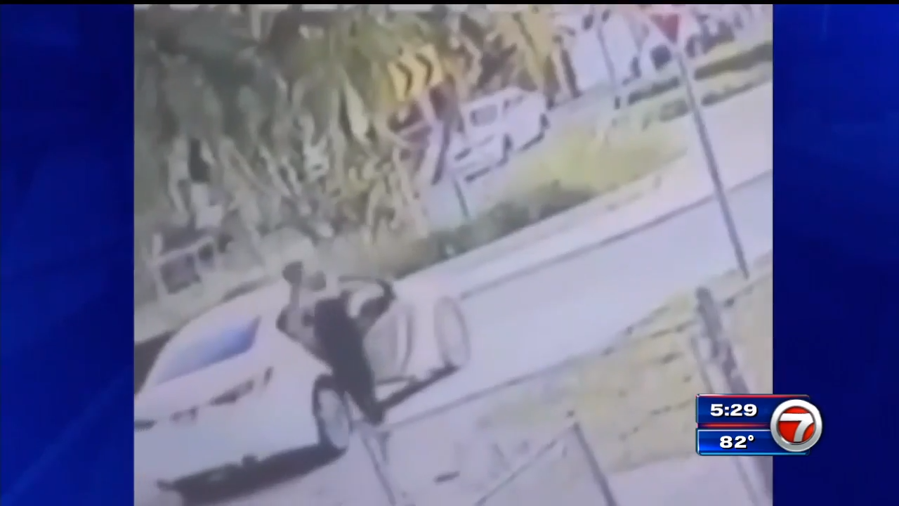 2 men ambushed in shooting in North Miami neighborhood - WSVN 7News ...