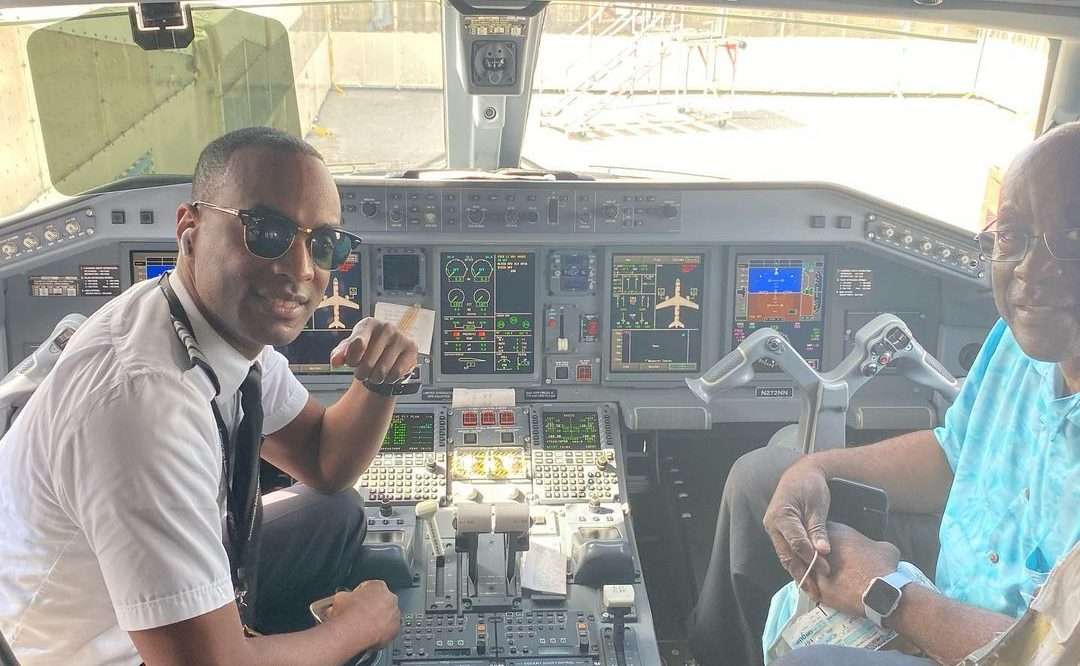 Pilot becomes tearful while introducing ‘VIP’ father as he takes him on ...