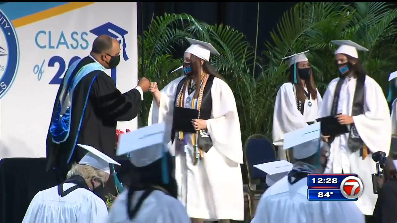 M-DCPS in-person graduation ceremonies underway for seniors - WSVN ...