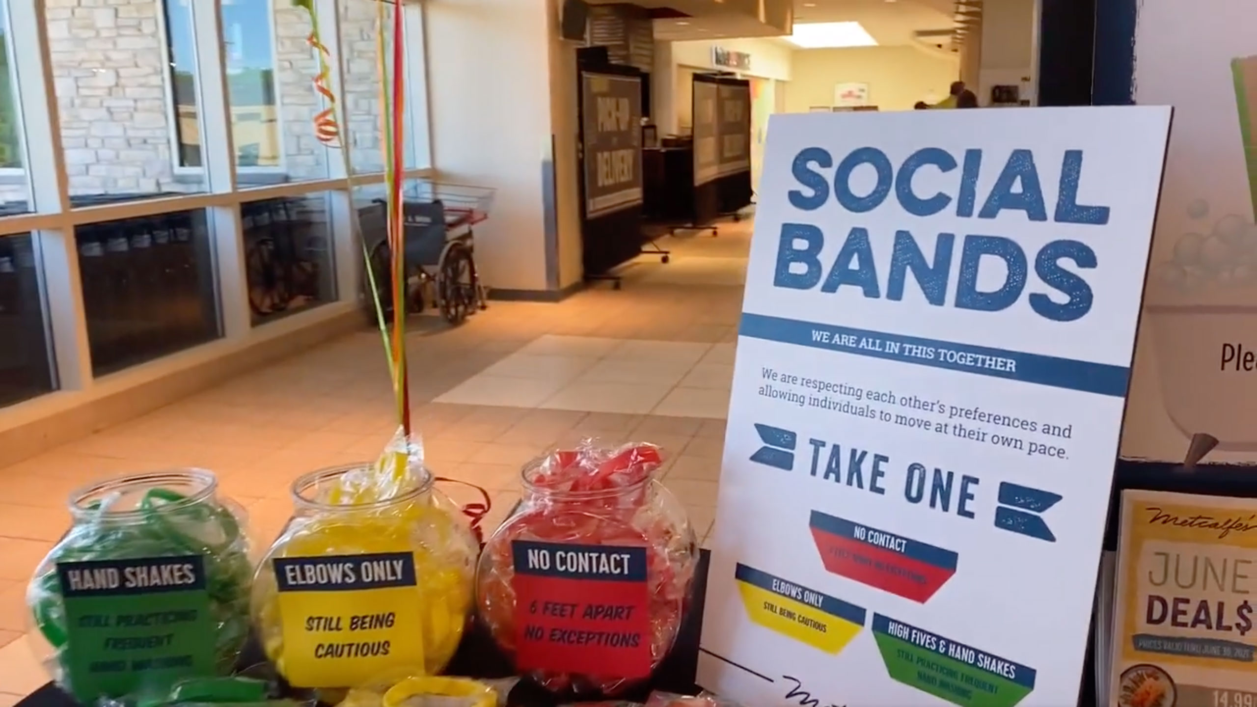 Store offers color-coded bracelets to show social distancing comfort ...