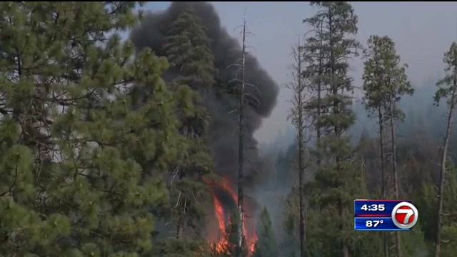 South Lake Tahoe residents can return as fire threat eases - WSVN 7News ...