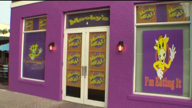 Mooby’s, fast food joint featured in Kevin Smith movies, pops up in ...