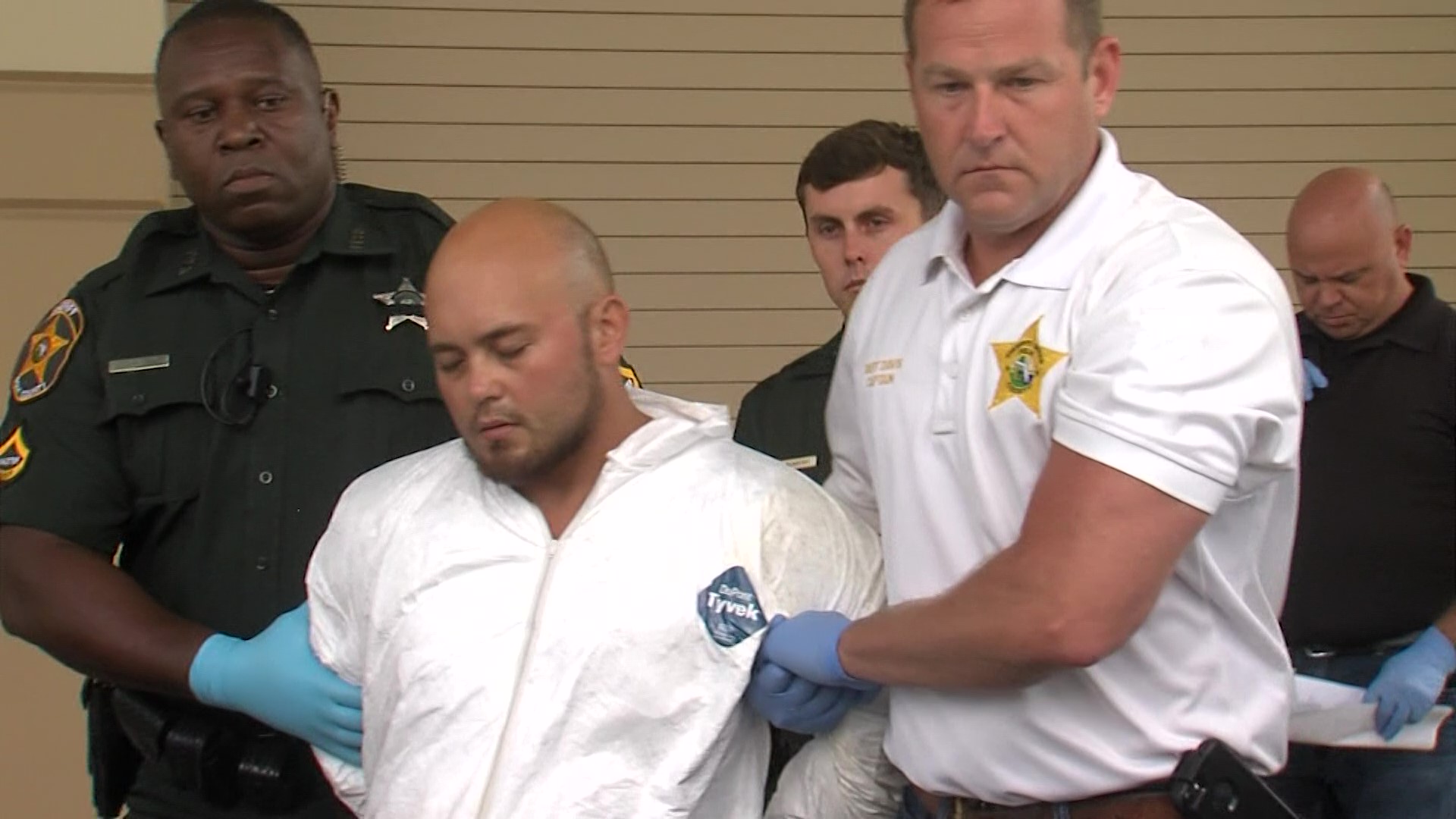 Prosecutor seeking death penalty for ex-Marine charged with murdering ...