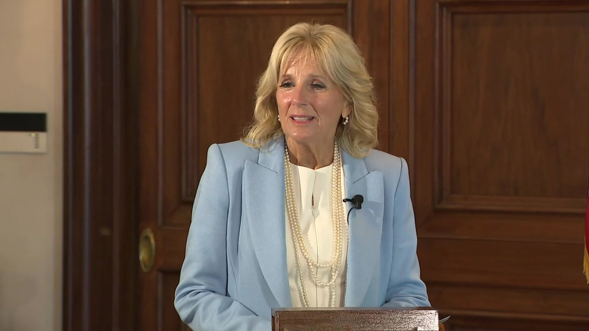 Jill Biden tests positive for COVID-19, has ‘mild’ symptoms - WSVN ...