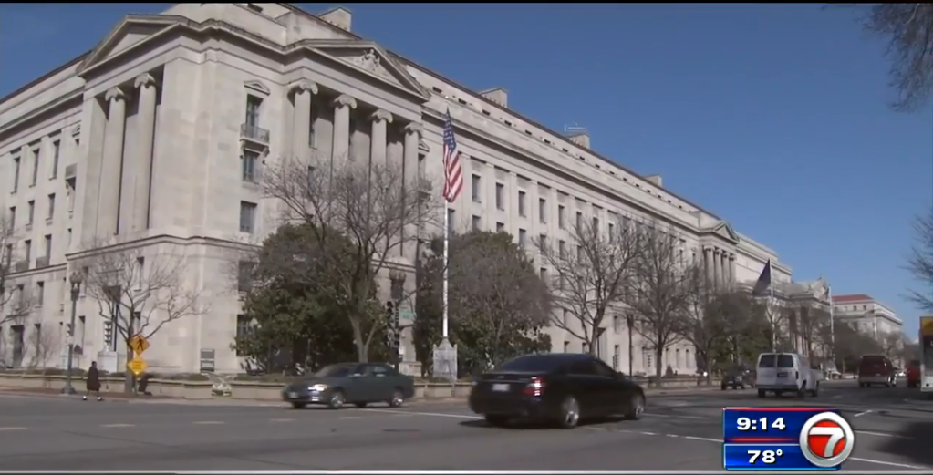 Navy nuclear engineer charged with trying to pass secrets – WSVN 7News ...