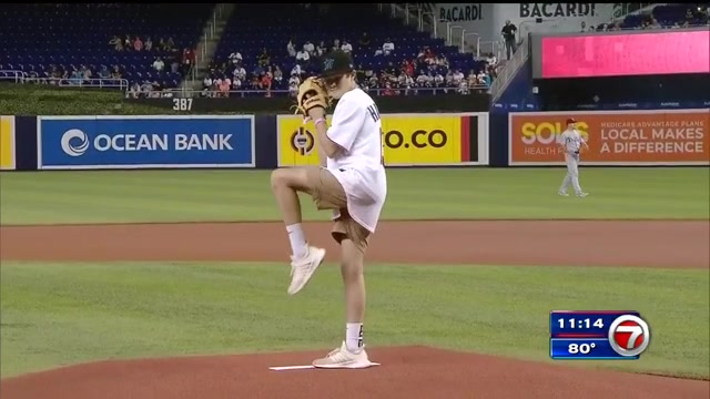 Teen who survived Surfside condo collapse throws 1st pitch at Marlins ...