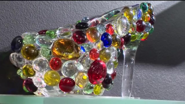 Wiener Museum of Decorative Arts’ new exhibit brings together glass art ...
