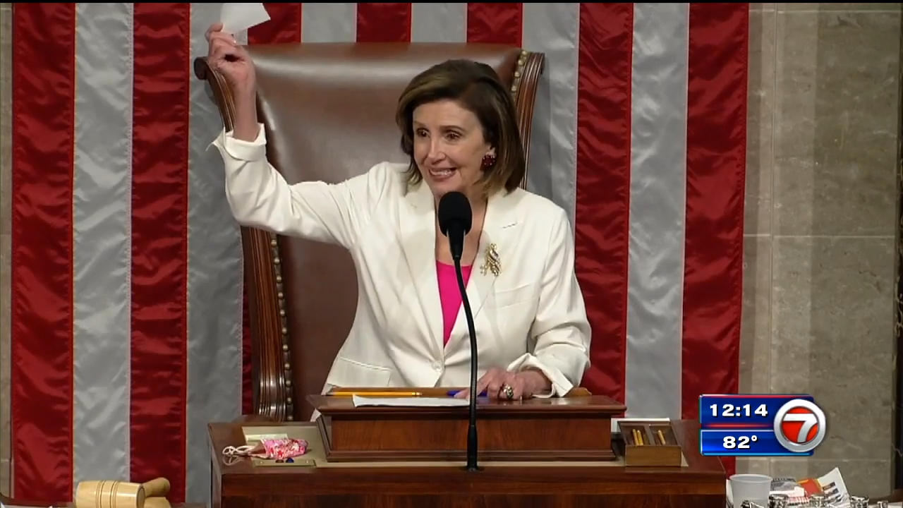 Pelosi holds open option of another term as House Dem leader - WSVN ...