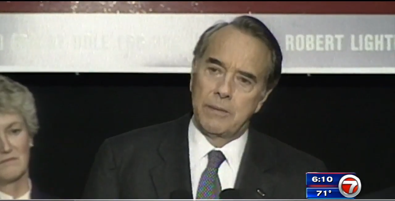 Dole honored at National Cathedral, World War II memorial - WSVN 7News ...