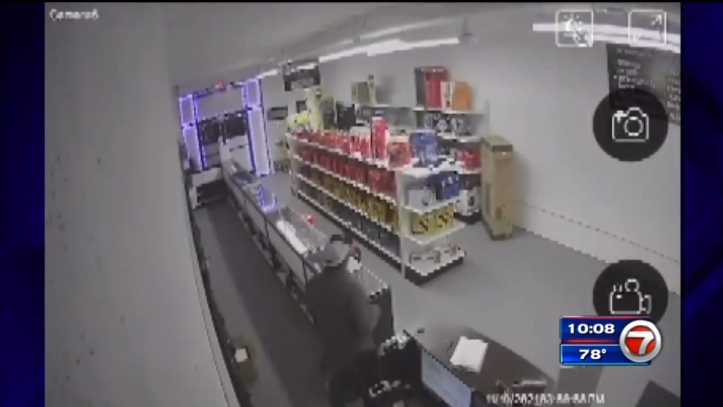 Gun store employee steals $90,000 worth of guns and merchandise – WSVN ...