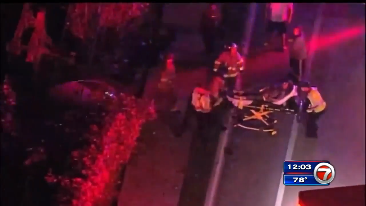 Driver Transported After Crashing Into Fence In Pembroke Pines Wsvn