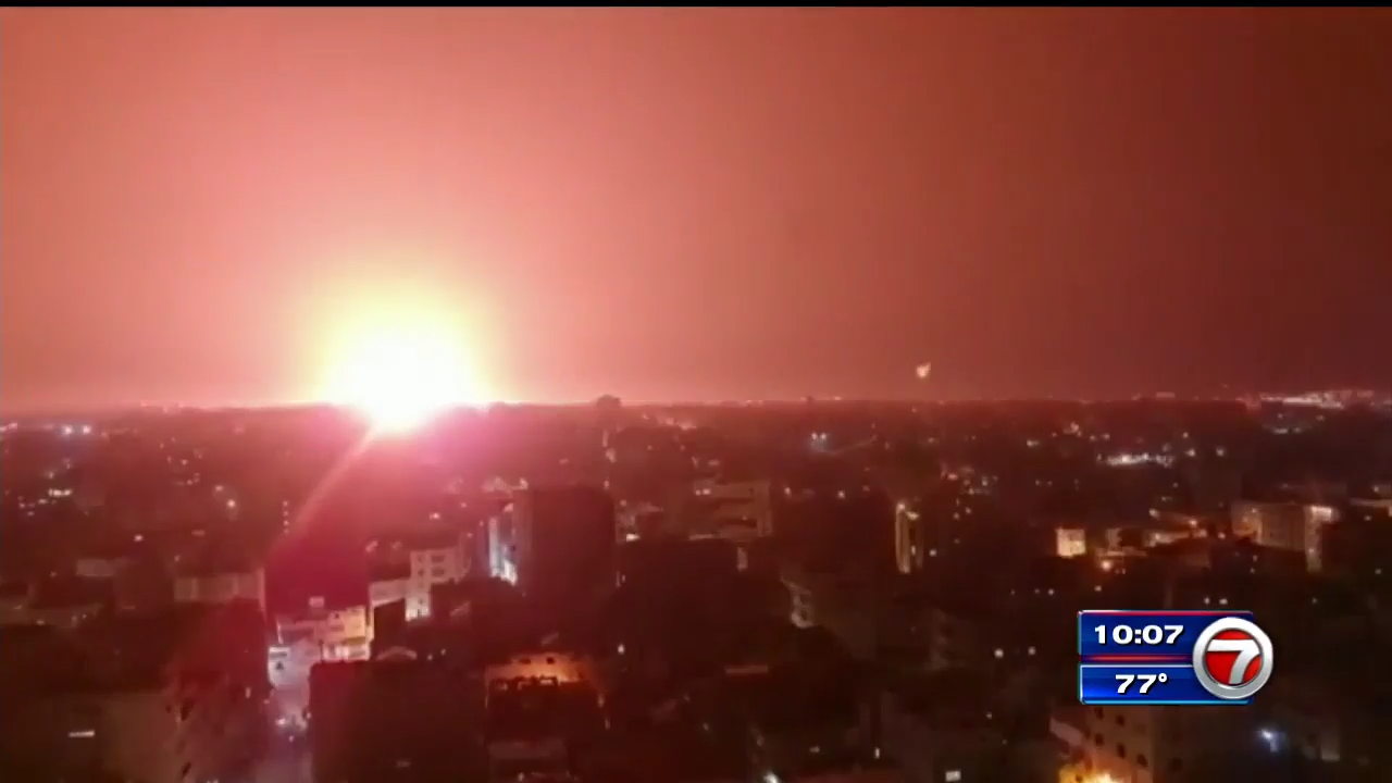 Israeli jets hit militant targets in Gaza after rocket fire - WSVN ...