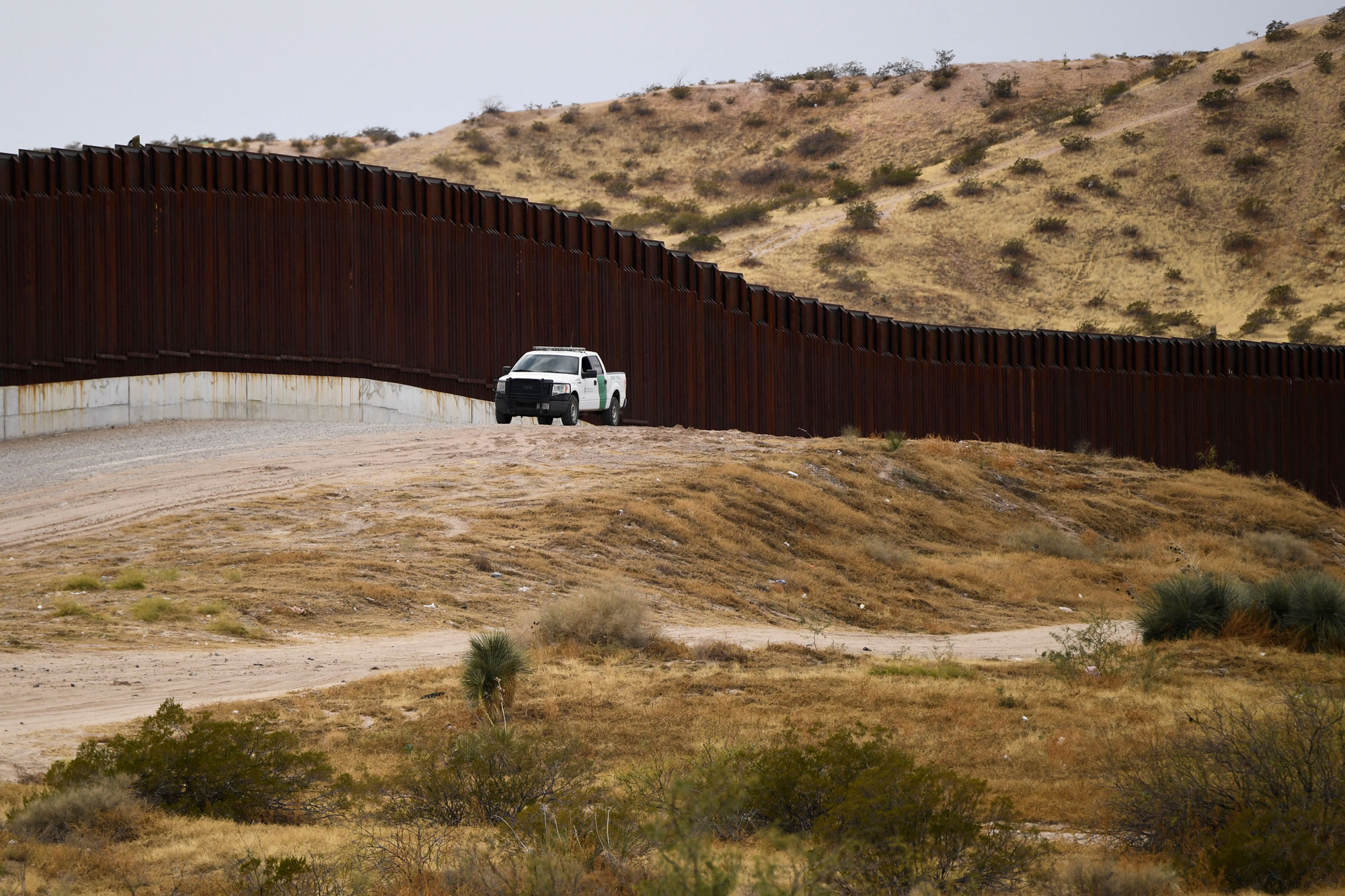 CDC extends controversial Trump-era border policy despite opposition ...