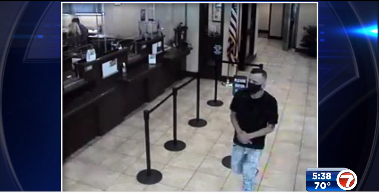 FBI searches for repeat bank bandit targeting Fort Lauderdale branches ...