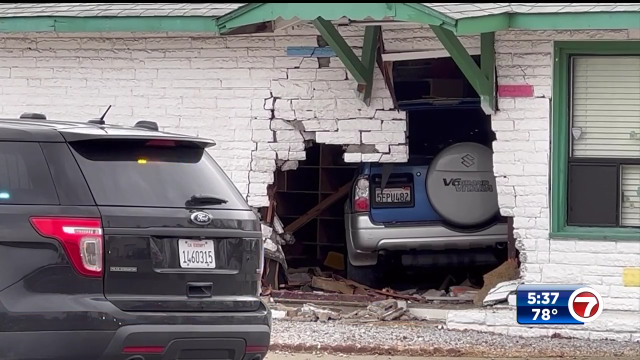 19 children hurt as SUV smashes into California preschool - WSVN 7News ...